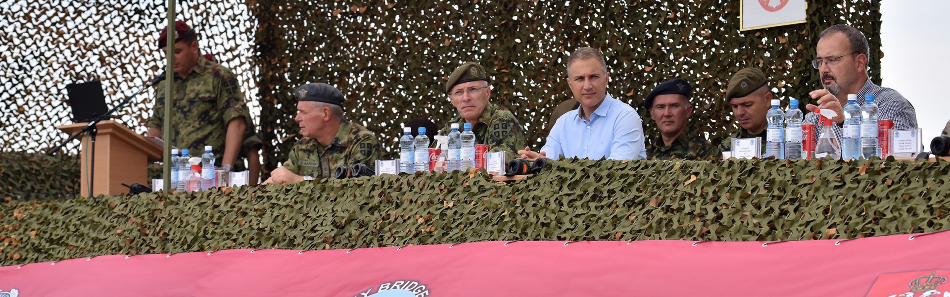 SAF and U.S. parachute units conduct exercise | Ministry of defence ...