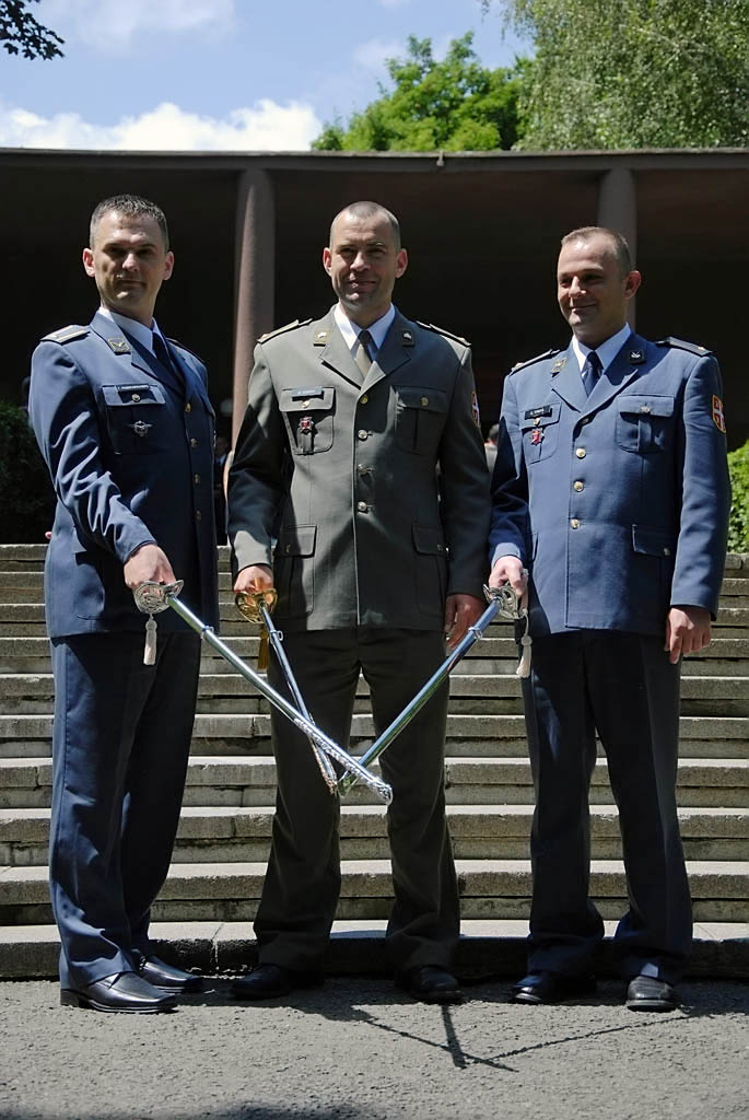 56th Class of the School of National Defence Completes Advanced Command ...