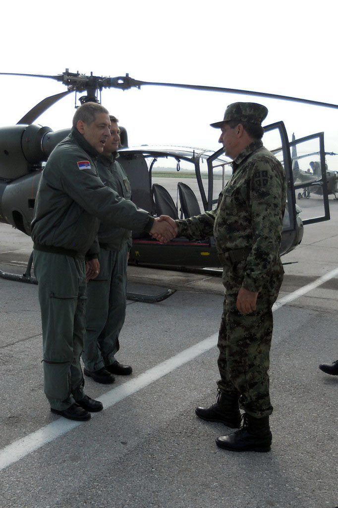 SAF CHOD tours air force and air defence units | Ministry of defence ...
